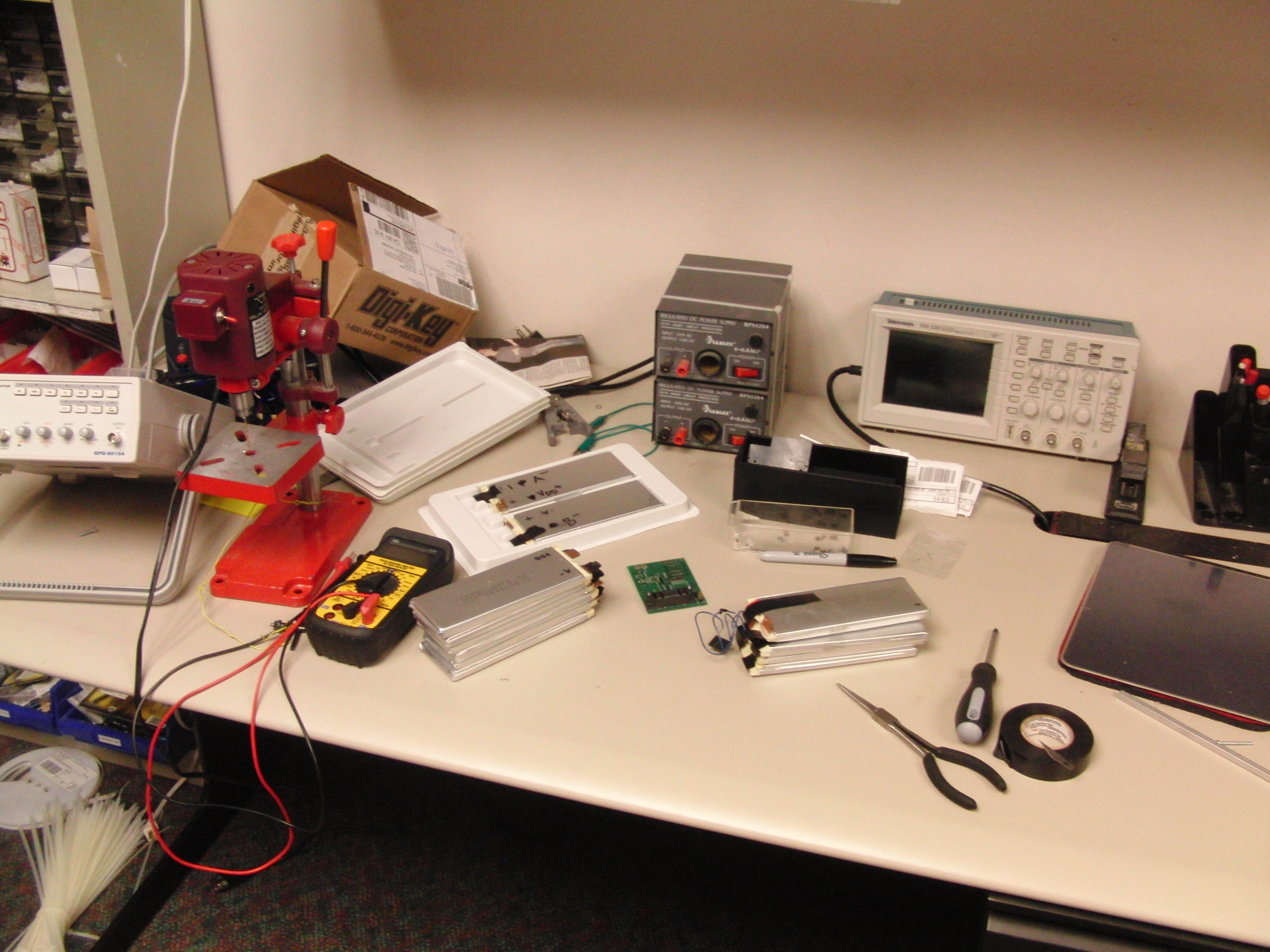 GitHub - cheehieu/usc-auv-batteries: A lithium-polymer battery power ...